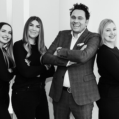 Über uns Lernen Sie uns kennen! » Dr. Demir